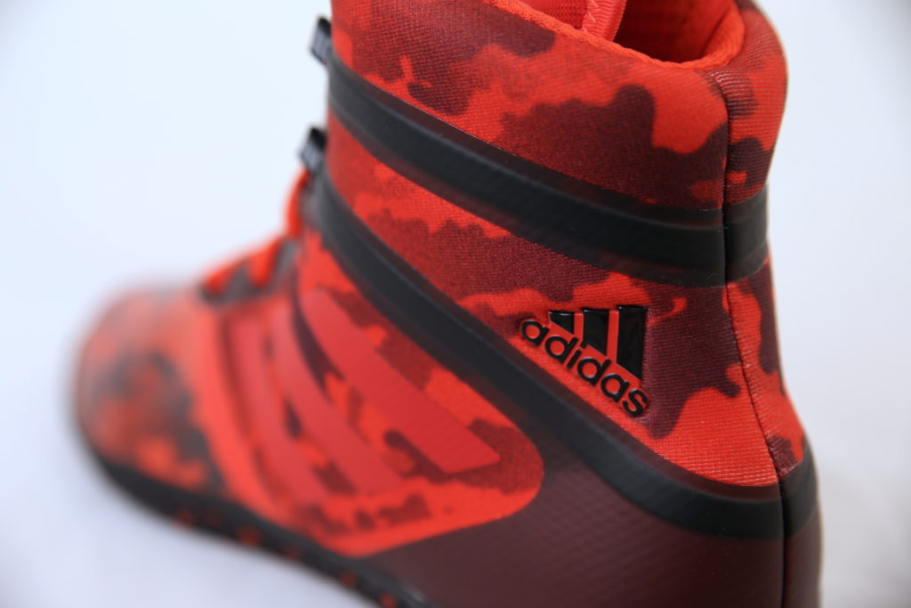 Miten valita oikeat painikengät? Kattava tietopaketti - Painikengat.fi