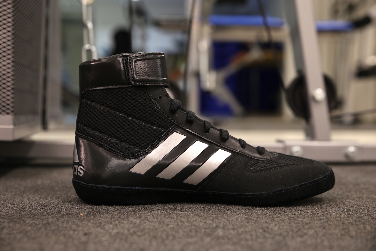 Adidas Combat Speed 5 painikenkä tietopaketti - Painikengat.fi